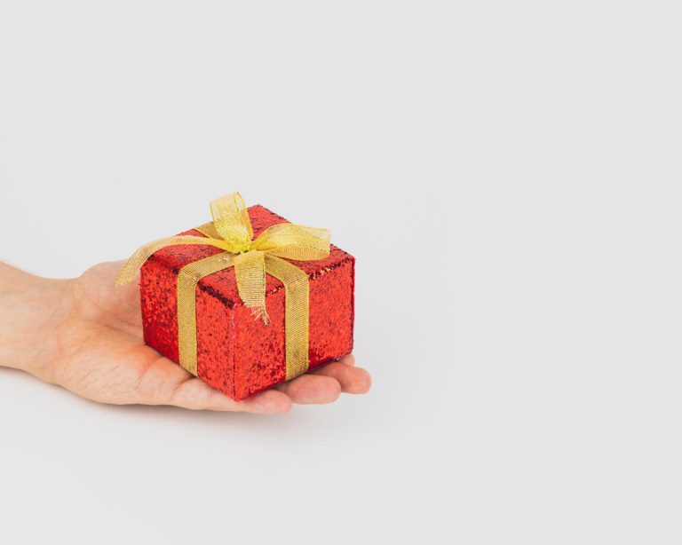 How To Deal With Unwanted Gifts - Good On You