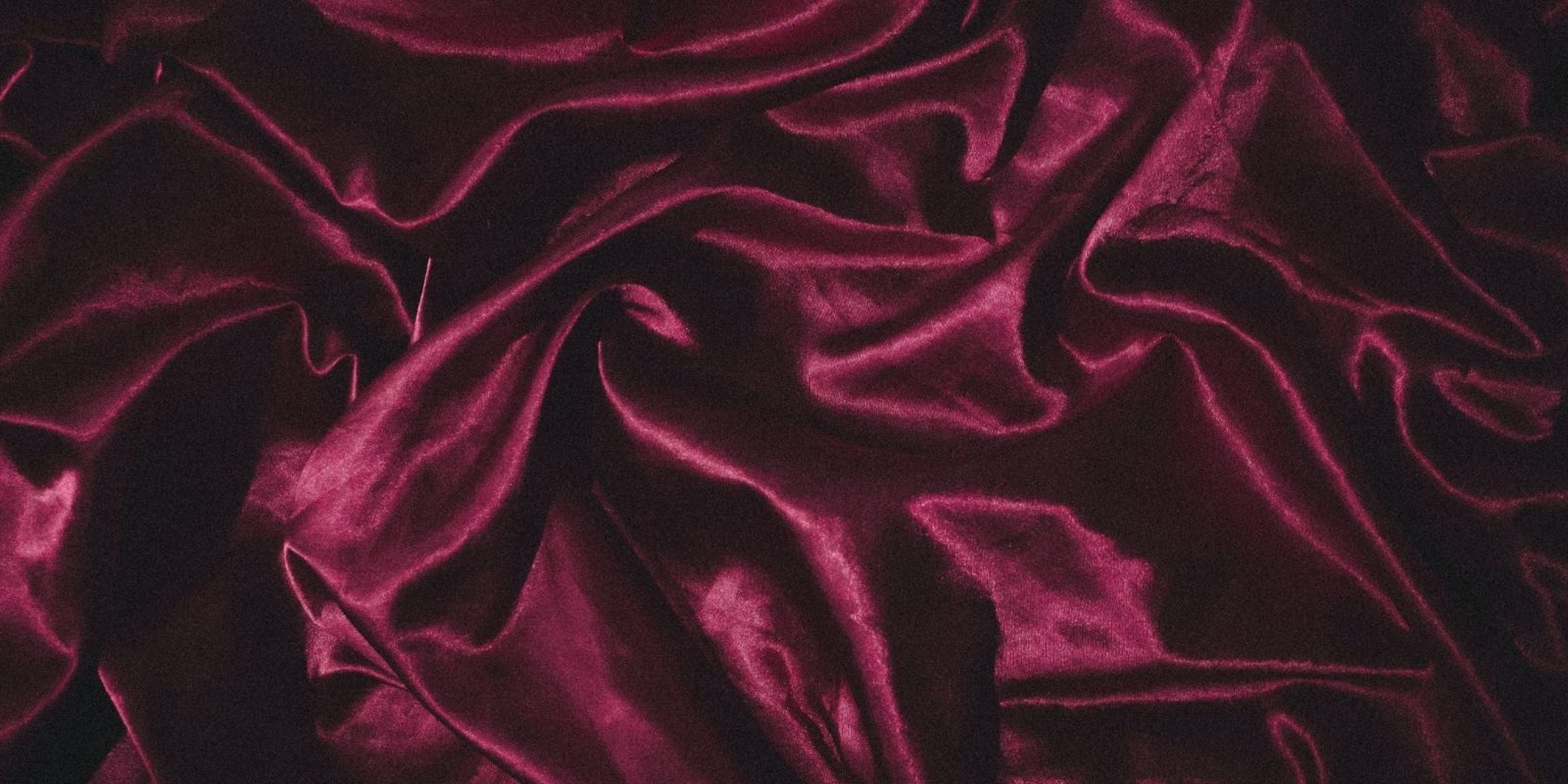 Material Guide: How Sustainable Is Velvet? - Good On You Material Guide: How Sustainable Is Velvet? - Good On You