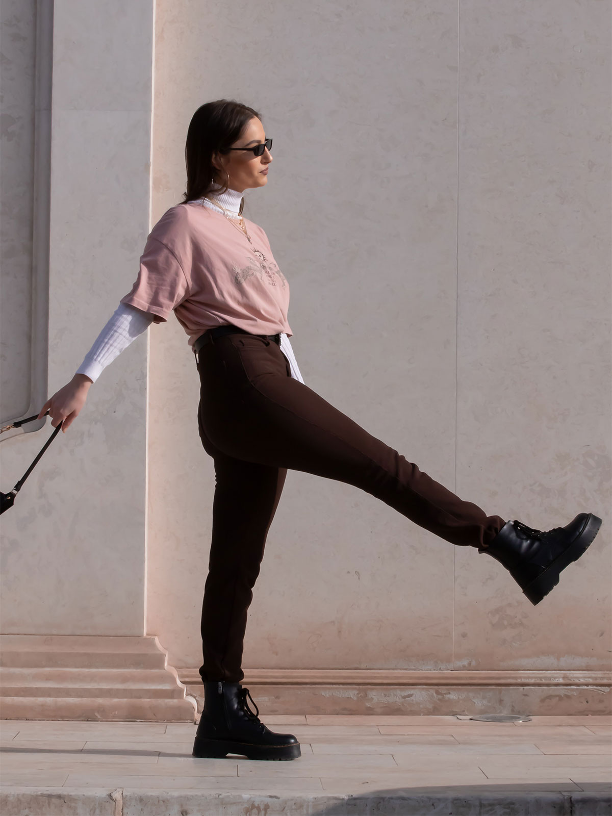 Why We Should Wear Clothes Until They’re Worn Out - Good On You