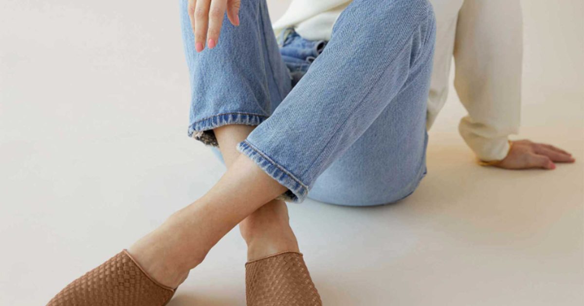 12 Comfortable and Sustainable Flats You'll Love - Good On You